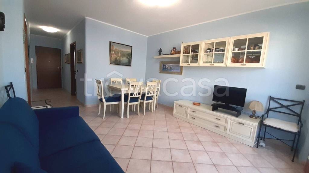 Appartamento in vendita ad Alghero via Rodolfo Morandi, 2