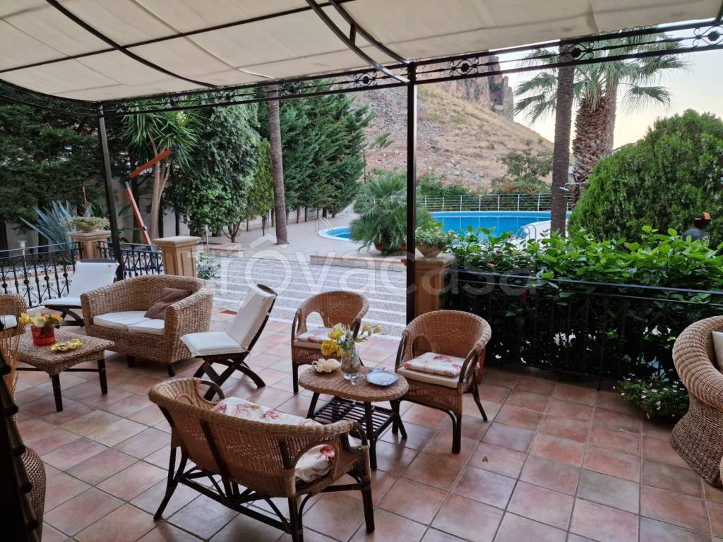 Villa Bifamiliare in in vendita da privato a Partinico contrada Ramo