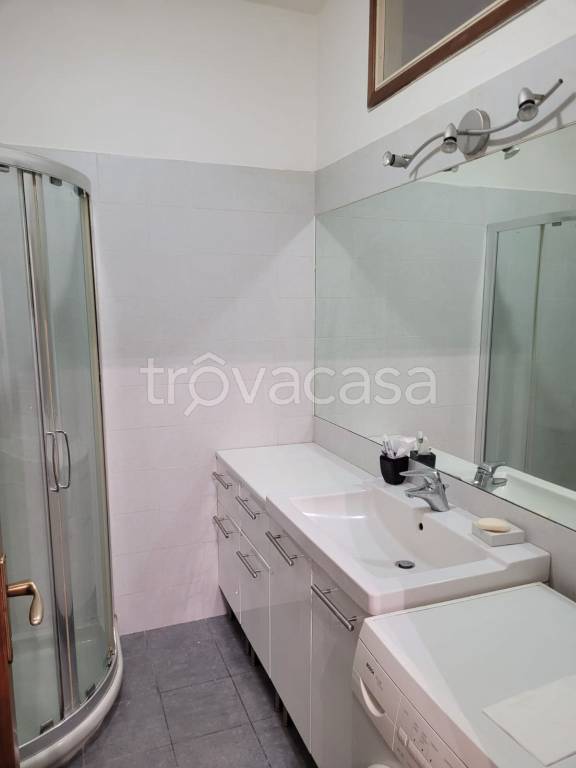 Appartamento in in vendita da privato a Buccinasco viale Lombardia, 41