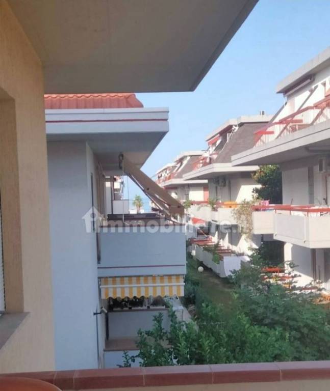 Appartamento in in vendita da privato a Martinsicuro via Ignazio Silone, 58