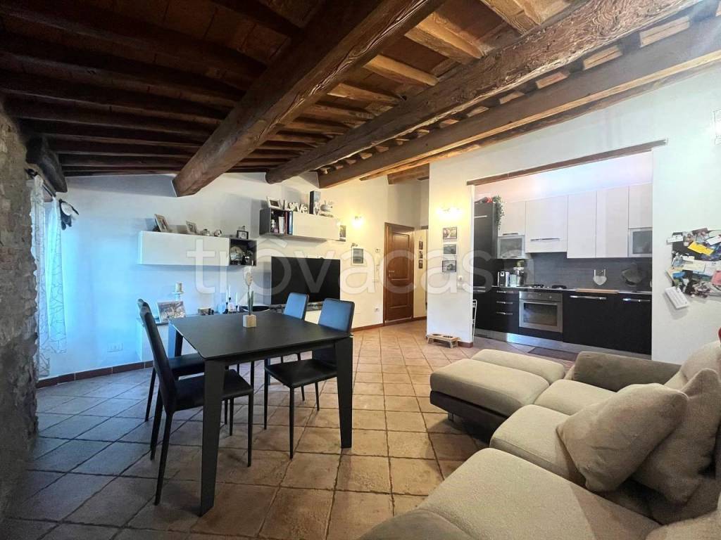 Appartamento in vendita a Barberino di Mugello via delle Viottoline, 1