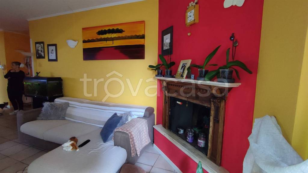 Appartamento in vendita a Verbania via Vignolo