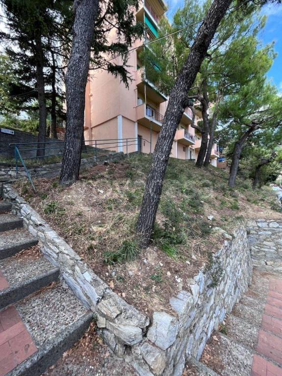 Appartamento in vendita a Genova via Vesuvio, 42