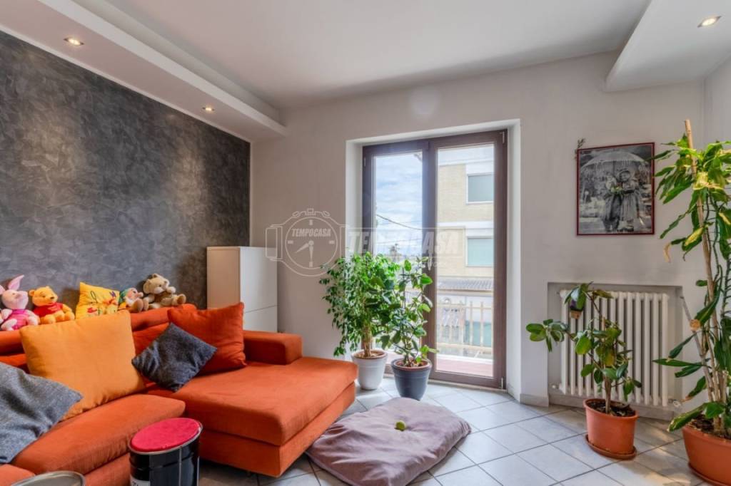 Appartamento in vendita a Morrovalle via alfieri 17
