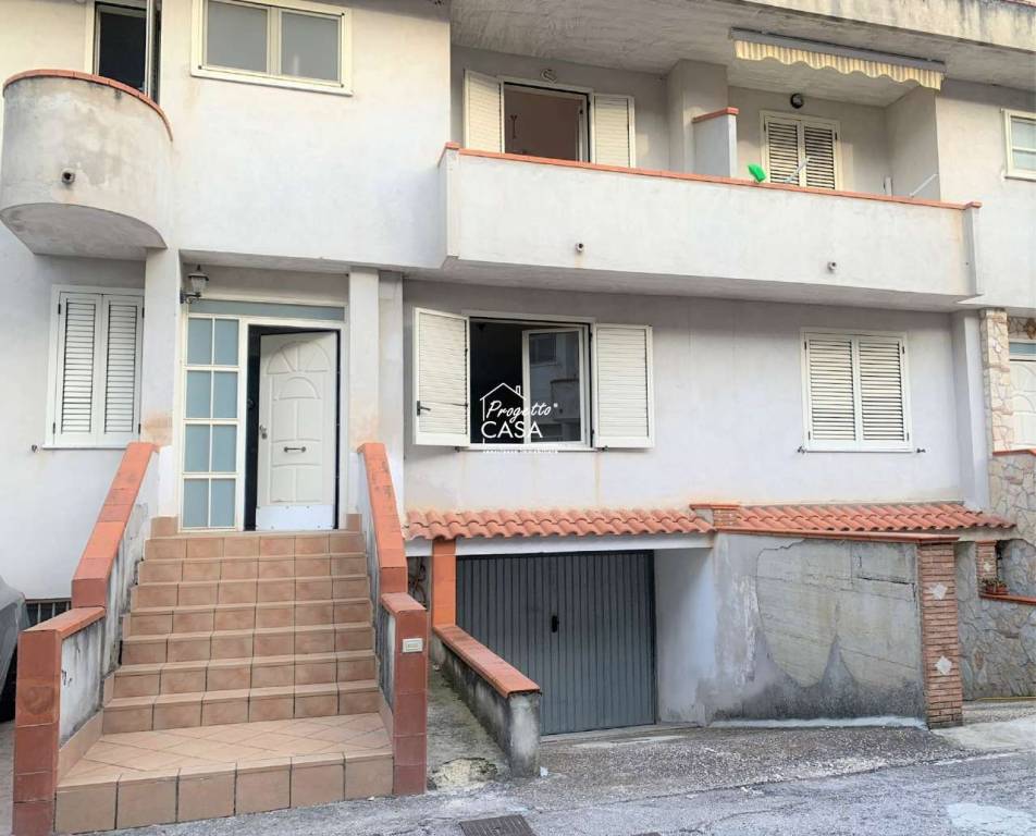 Appartamento in vendita a Pignataro Maggiore via j.F Kennedy 6