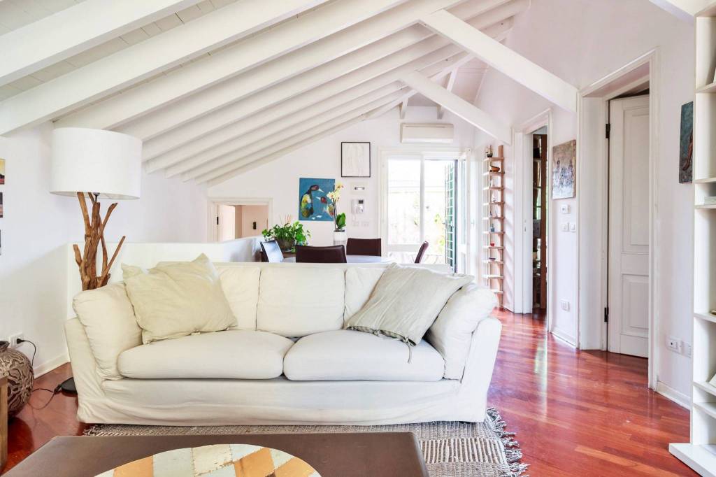 Attico in vendita a Bologna