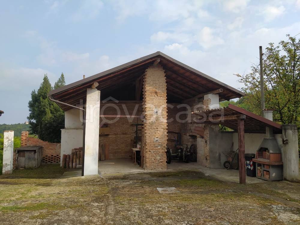Casa Indipendente in vendita a Villamiroglio via Dovesio, 4