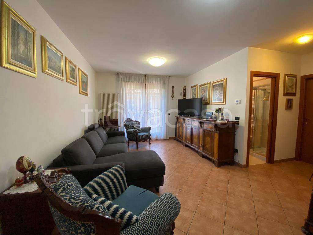 Appartamento in vendita ad Albignasego via Galileo Galilei