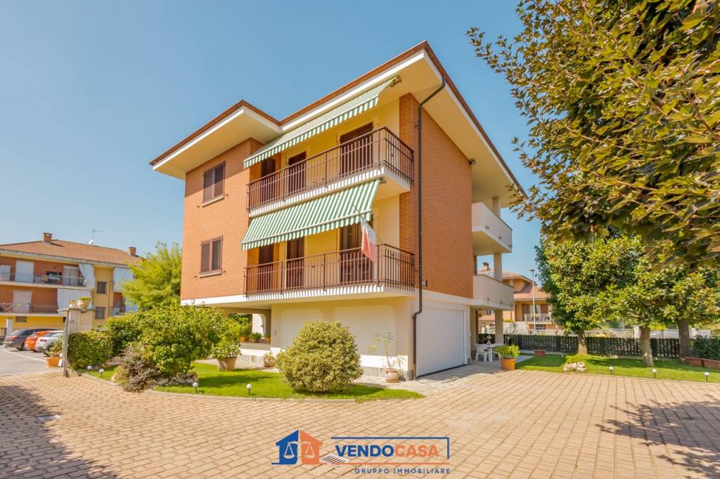 Villa in vendita a Genola via Aldo Moro, 39