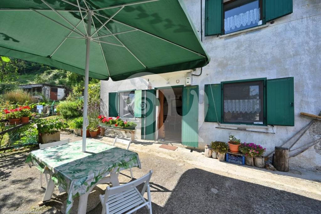 Villa in vendita a Pulfero