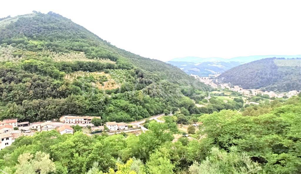 Casale in vendita ad Arrone vocabolo Castiglioni Alto