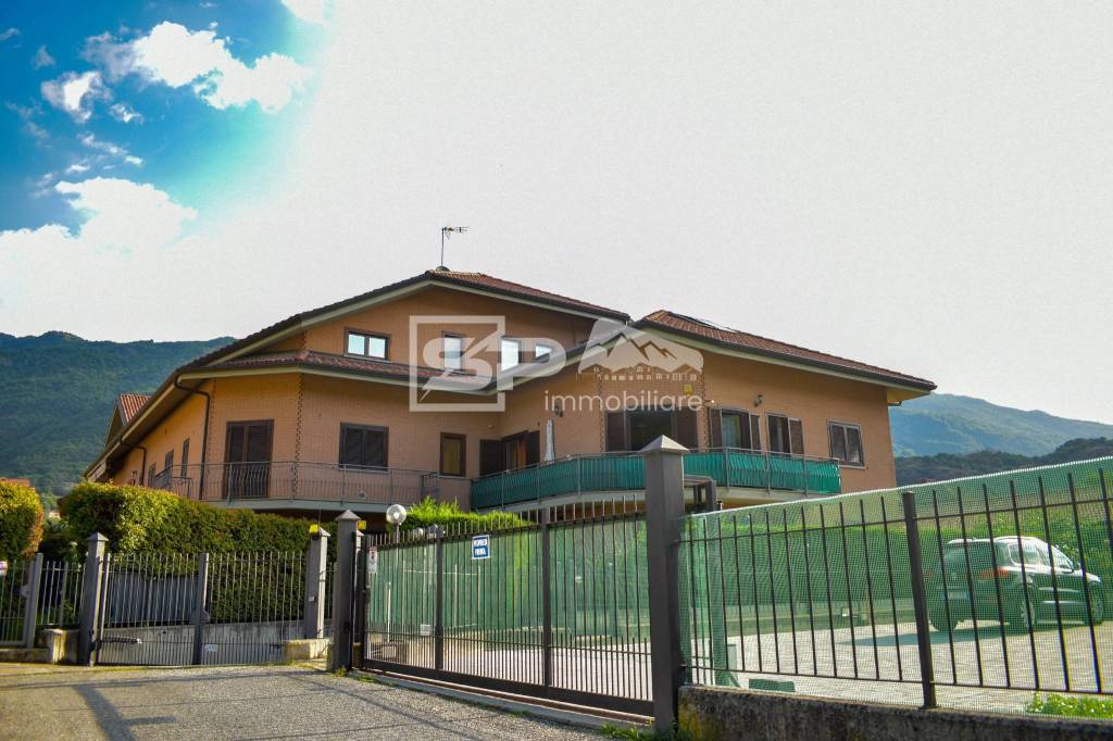 Appartamento in vendita a Condove via Moncenisio, 54