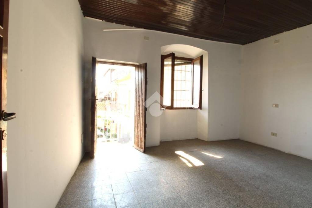 Appartamento in vendita a Merate via Galileo Galilei, 1