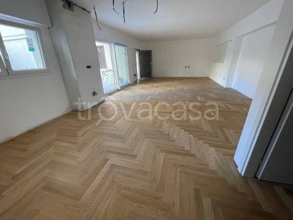 Appartamento in vendita a Palermo via dei Cantieri