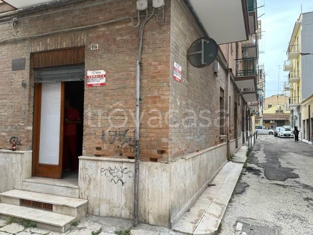 Appartamento in vendita a Foggia via Normanno, 16