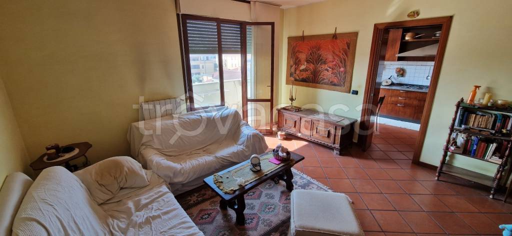 Appartamento in vendita a Trecate via Romentino, 16