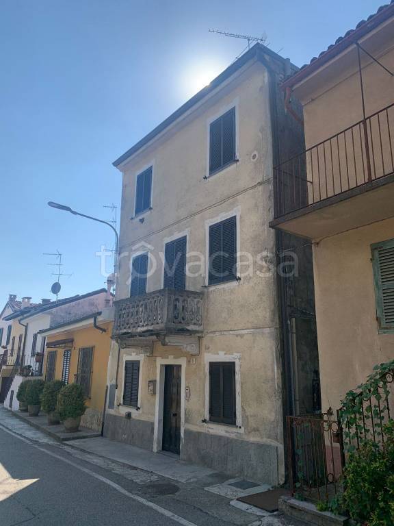 Rustico in vendita a San Giorgio Monferrato via Roma, 31