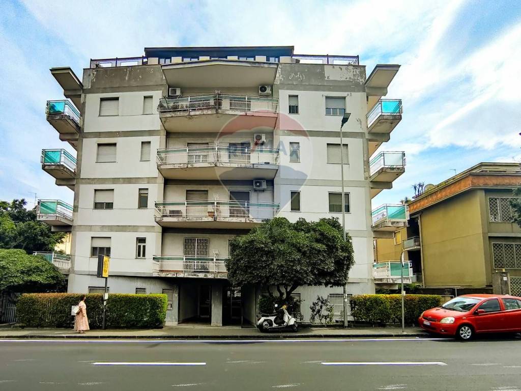 Appartamento in vendita a Catania viale andrea doria, 27