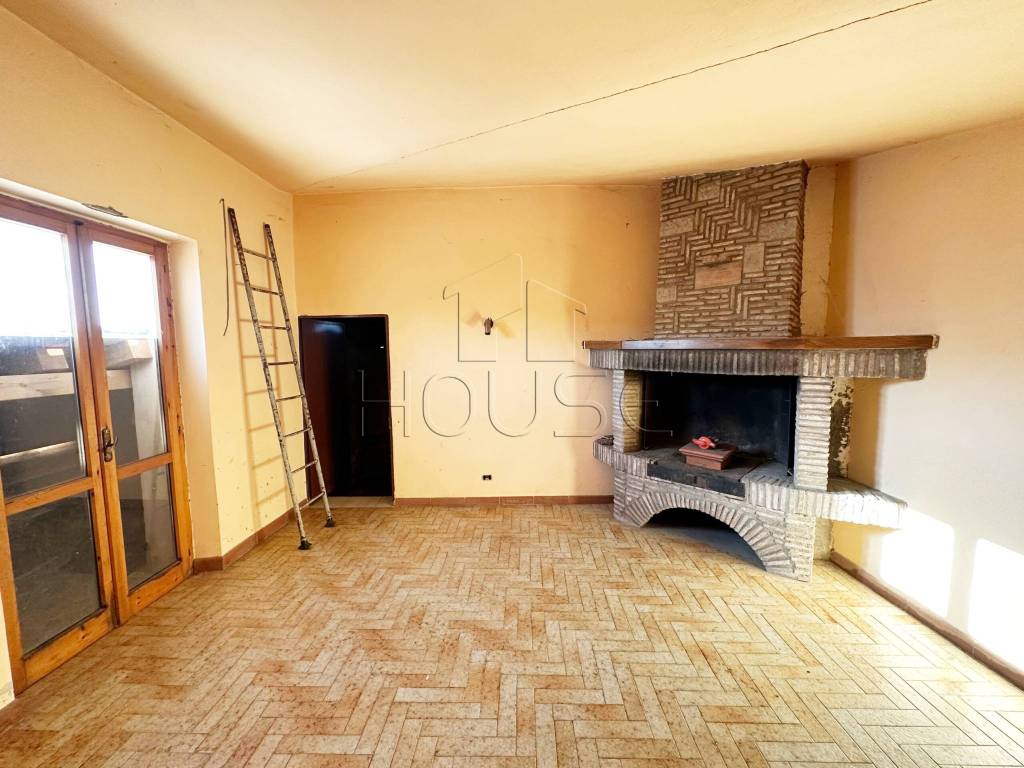 Appartamento in vendita a Città di Castello via cesare battisti