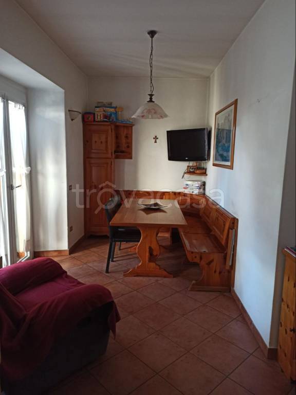 Appartamento in in vendita da privato a Cedegolo via Corna, 28