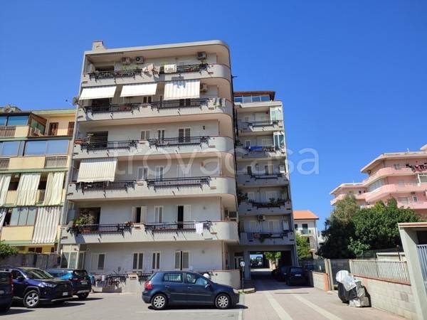 Appartamento in vendita a Milazzo via Lajos Tukory, 51
