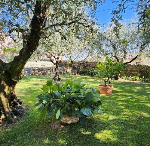 Villa in vendita a Cavaion Veronese