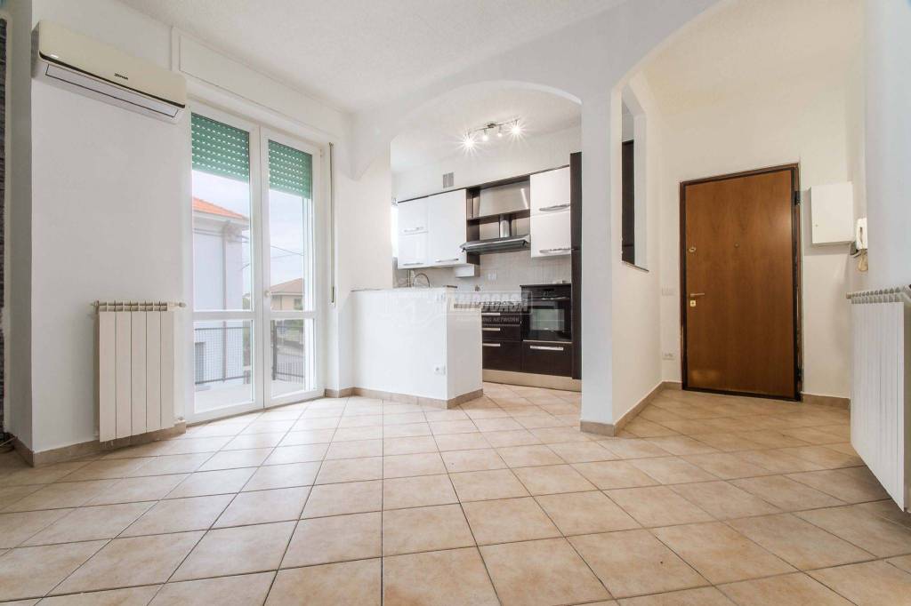 Appartamento in vendita a Fenegrò via Trento