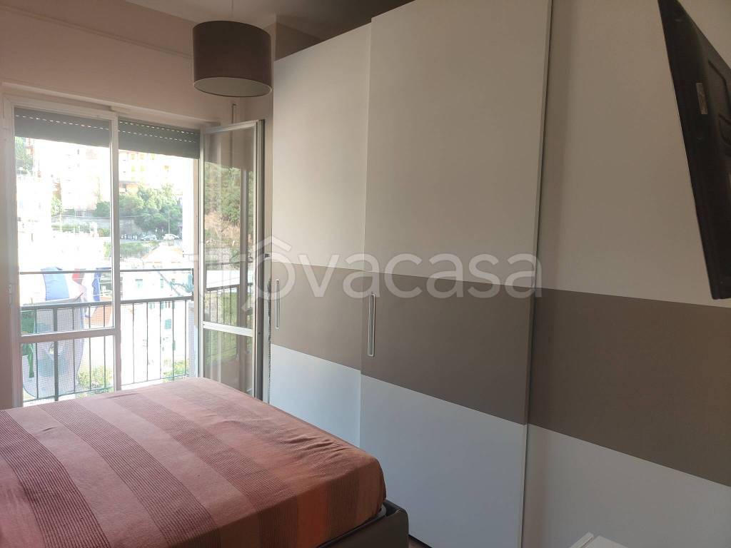 Appartamento in vendita a Genova via Mansueto