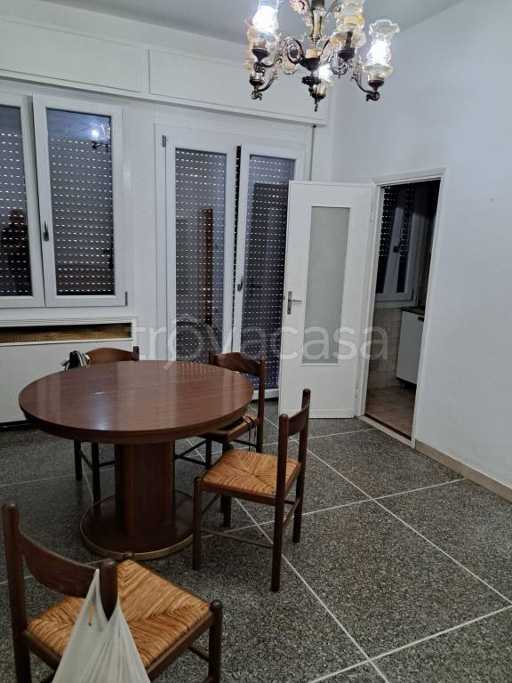 Appartamento in vendita a Bologna via Arno