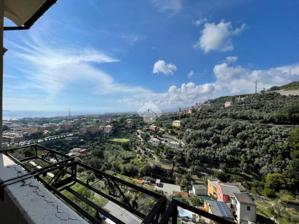 Appartamento in vendita a Genova via Alcide de Gasperi, 53