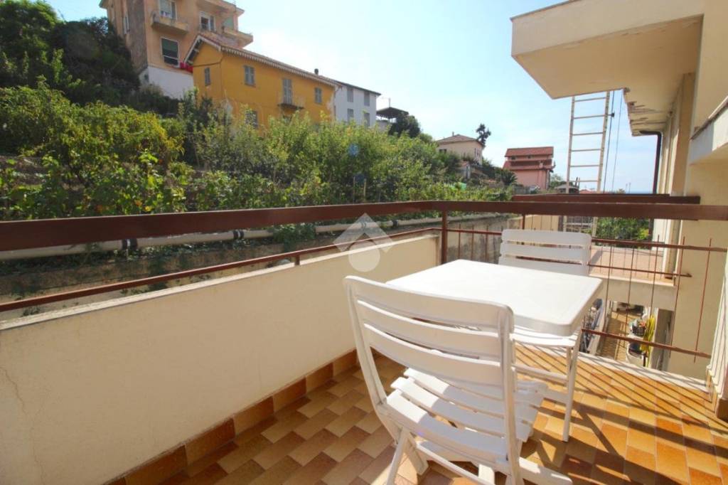 Appartamento in vendita a Sanremo via val d'olivi, 92