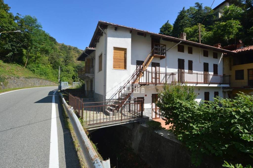 Casa Indipendente in vendita a Baldissero Canavese via Valle, 6