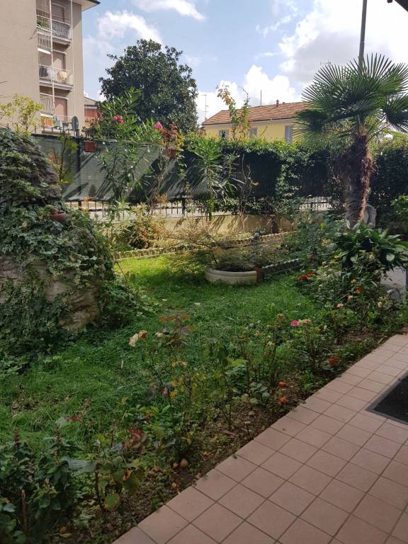 Appartamento in in vendita da privato ad Abbiategrasso via Carlo Mereghetti