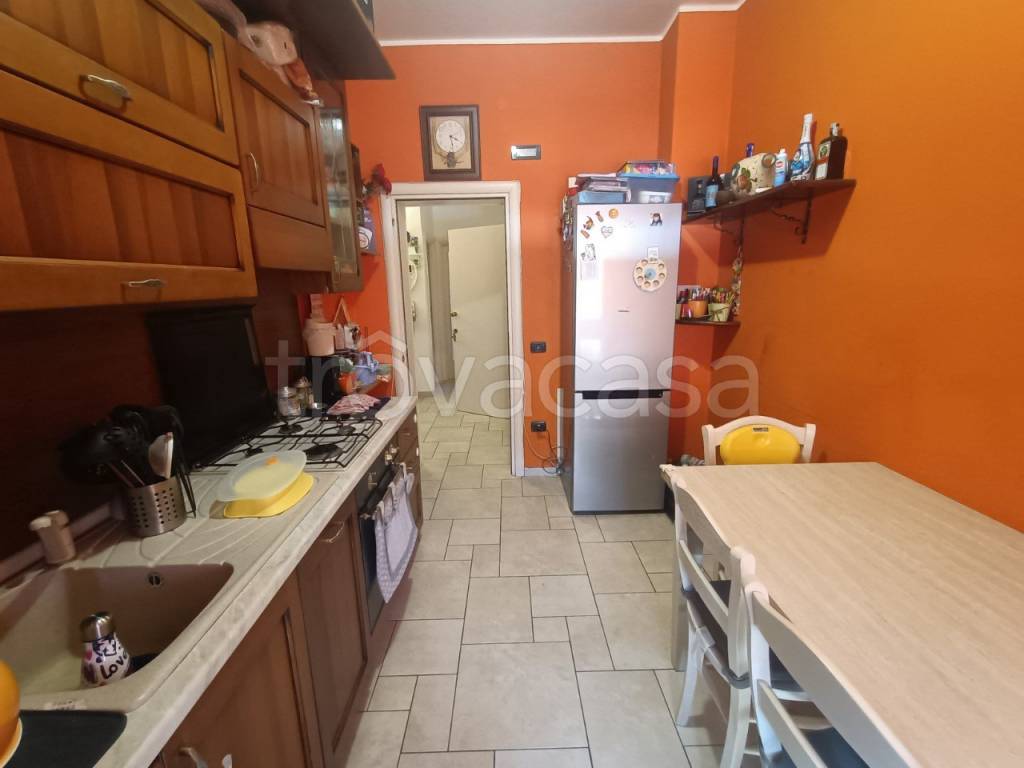 Appartamento in vendita a Pesaro via Santa Veneranda