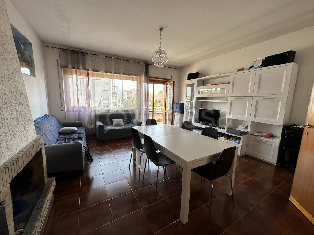 Appartamento in vendita ad Avezzano via Monte Velino, 57