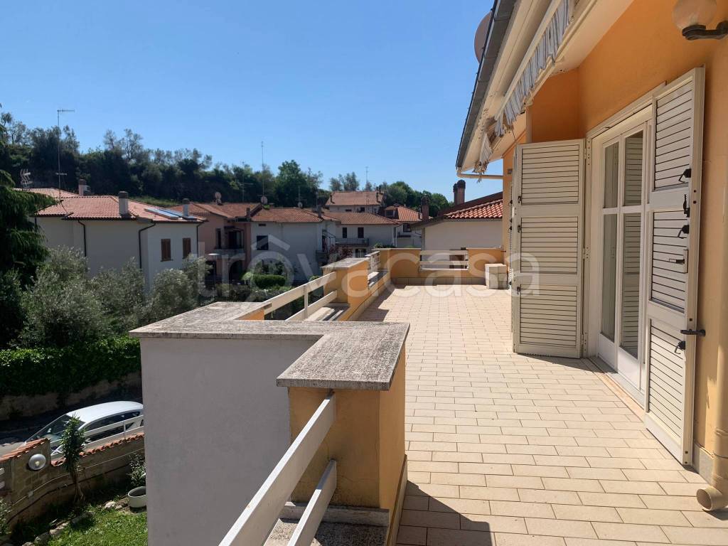 Appartamento in vendita a Canino via Vasco De Gama, 19