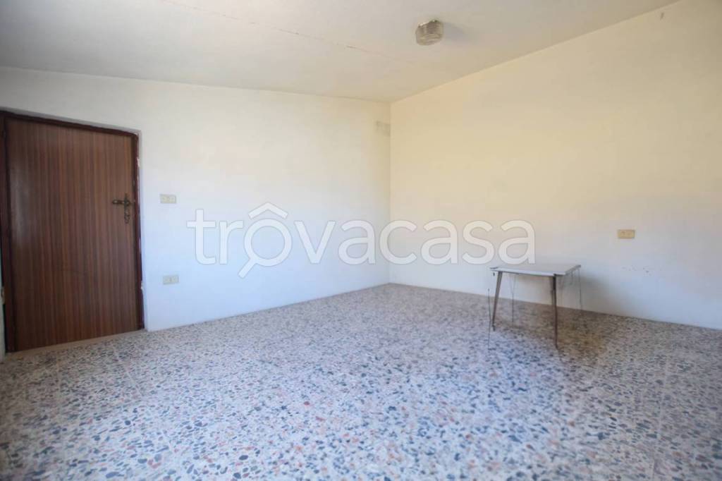 Casa Indipendente in vendita a Fonni sassari, 21