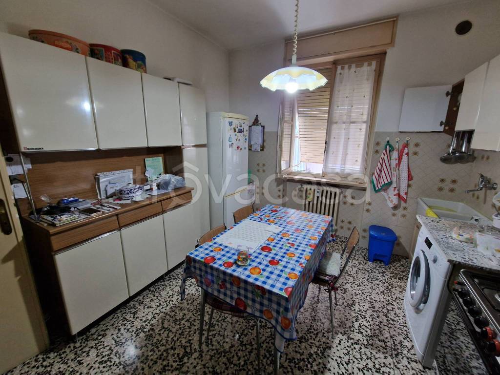 Appartamento in vendita a Biella via Lorenzo Billotti, 12