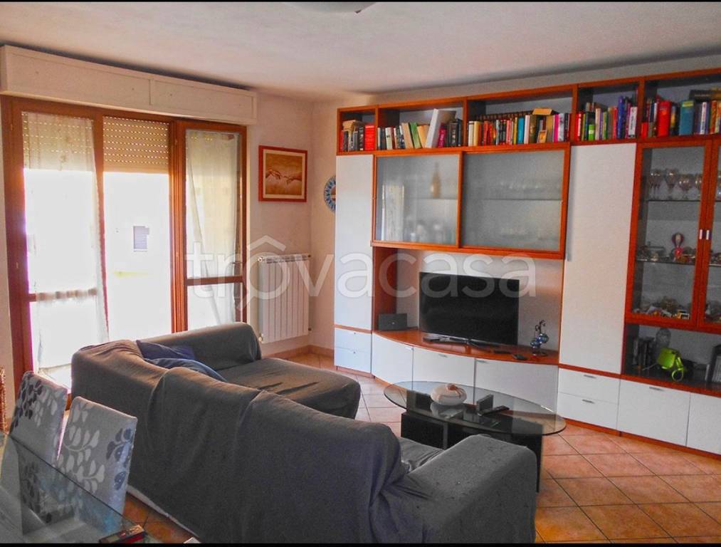 Appartamento in in vendita da privato a Sinalunga via Enzo Ferrari, 34