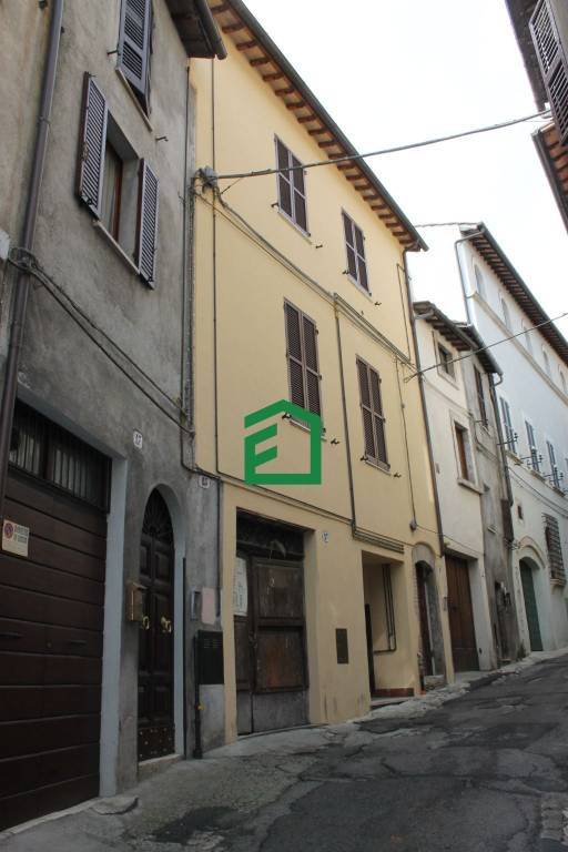 Appartamento in vendita ad Amelia via Vincenzo Assetati