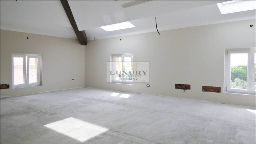 Attico in vendita a Livorno via Giovanni Salvestri