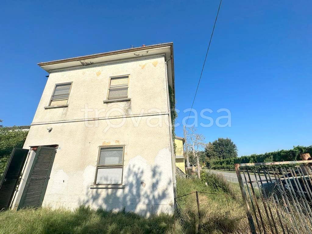 Casa Indipendente in vendita a Bagnacavallo via Cocchi, 55