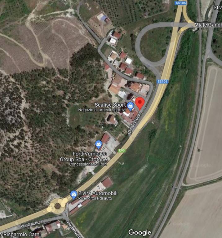 Appartamento all'asta a Crotone via cotronei