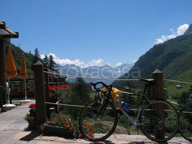Intero Stabile in vendita a Formazza località Cascata del Toce, -