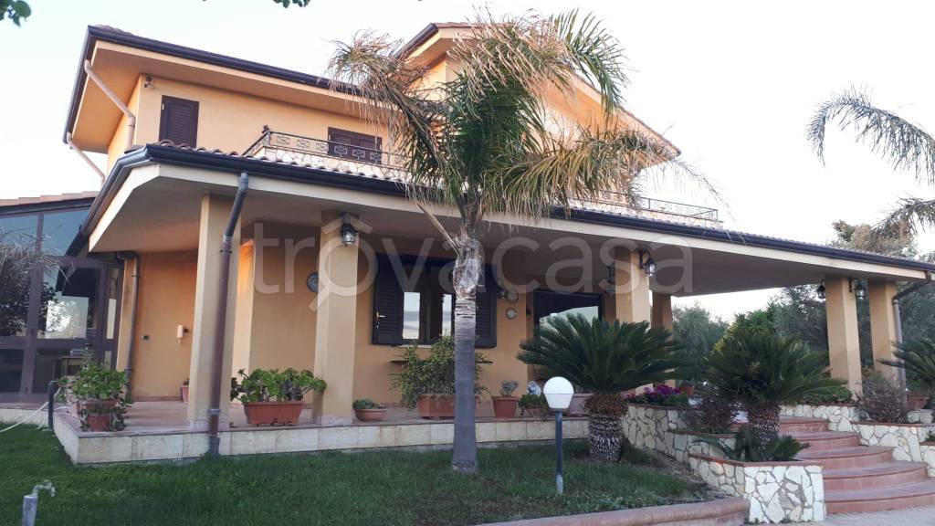 Villa in in vendita da privato a Pietraperzia strada Vicinale Chiesa Madonna della Cava, snc