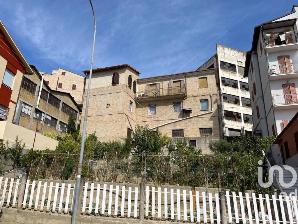 Casa Indipendente in vendita a Montegranaro via fonte pomarola, 30