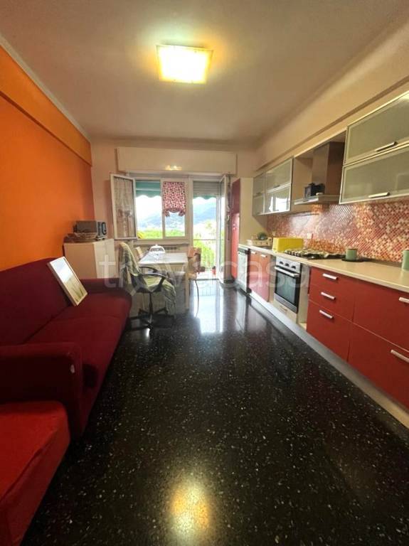 Appartamento in vendita a Genova via Giacomo Filippo Porrata