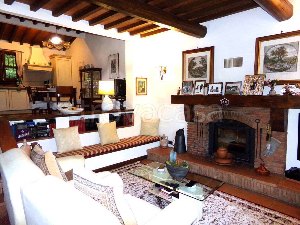 Villa in vendita a Bagno a Ripoli strada Provinciale Aretina per San Donato