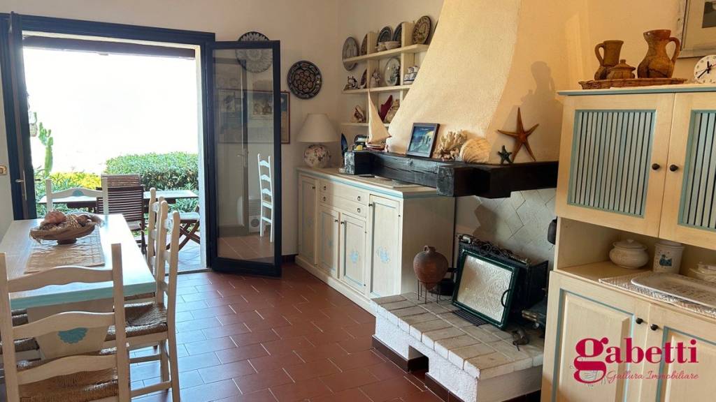Appartamento in vendita a Santa Teresa Gallura via Marco Polo - Residence Albatros, 1