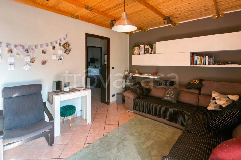 Appartamento in vendita ad Avigliana via Attilio Bonaudo, 18